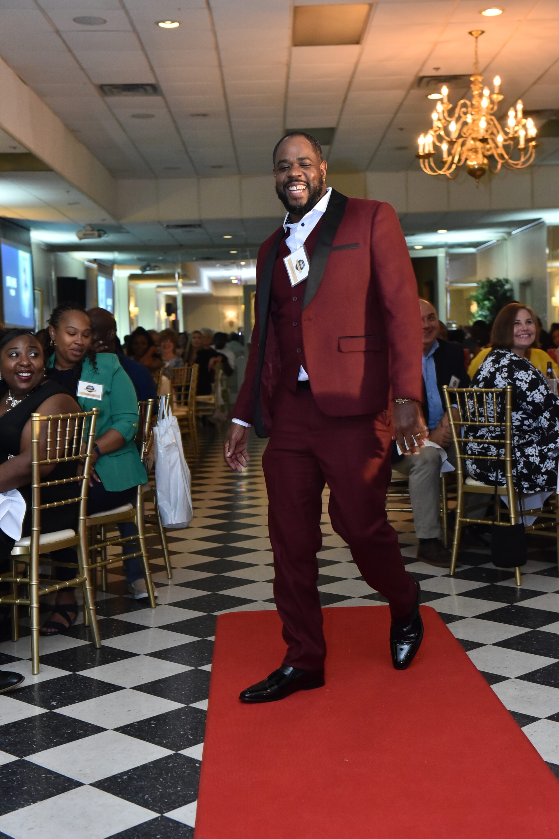 Associated Grocers Celebrates Drivers with Awards Banquet